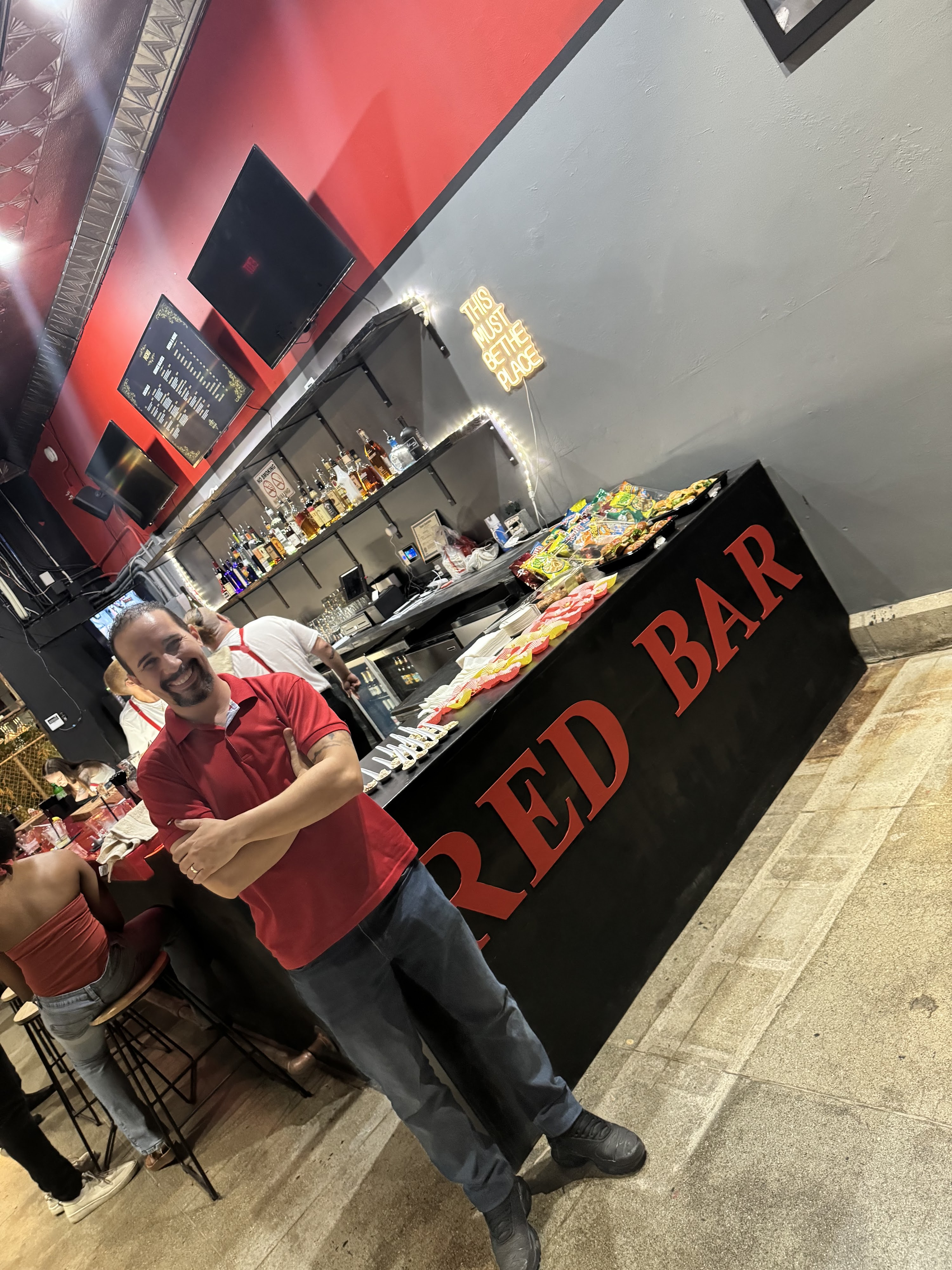 RED BAR HAWAII