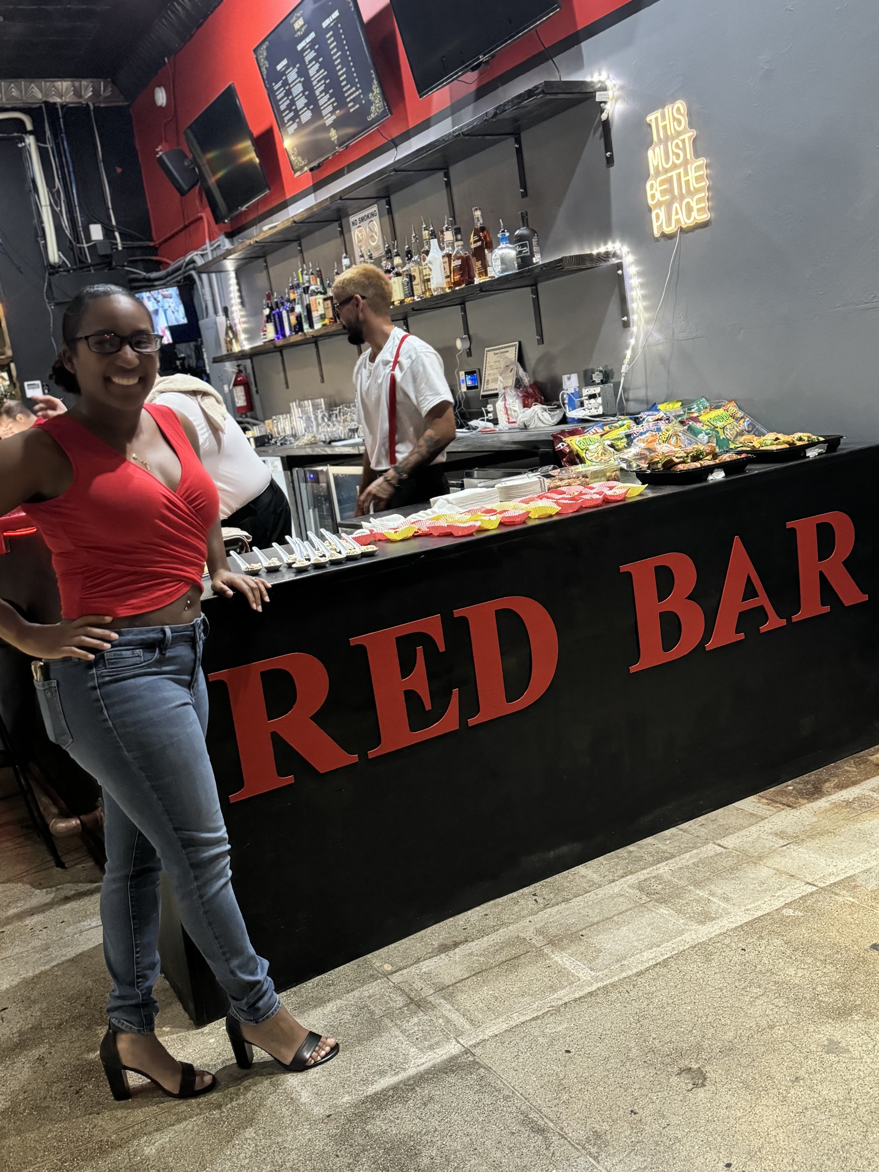 RED BAR HAWAII